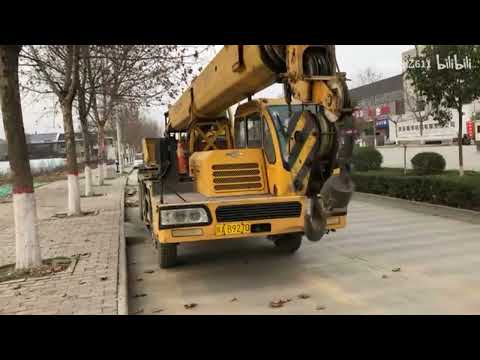 Check out This Old Soldier | XCMG 20 Ton Truck Crane QY20B | Made in 2007, Still Working