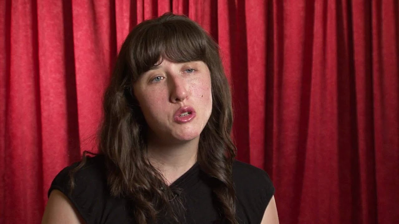 Introducing Laura Desantis-Olsson - YouTube