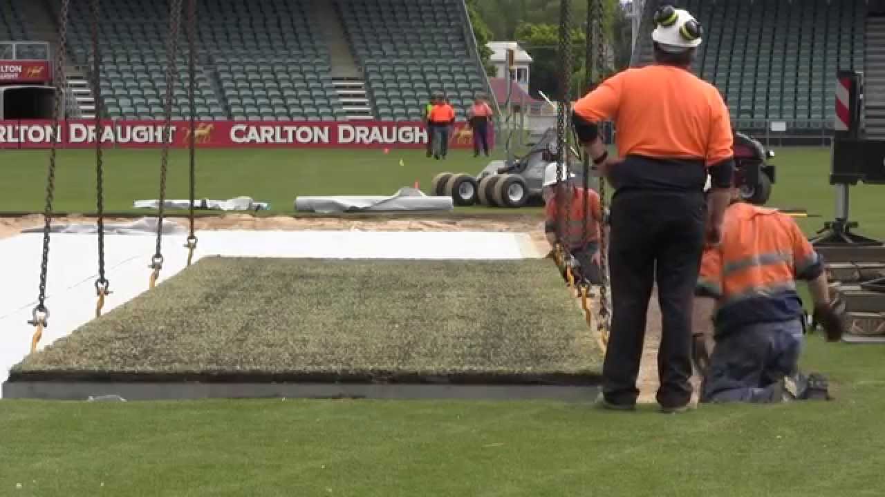 Aurora Stadium drop-in wickets - YouTube