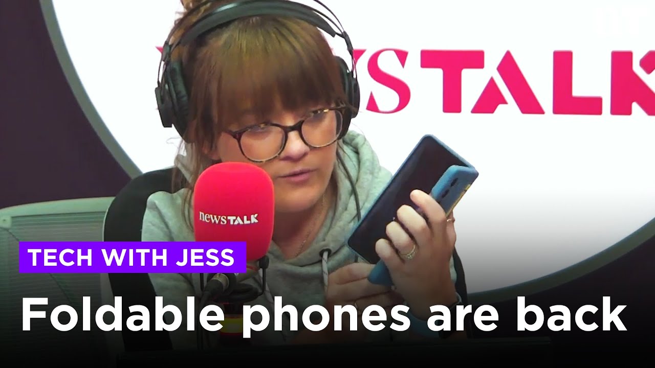 Foldable phones are back! // Tech with Jess - YouTube