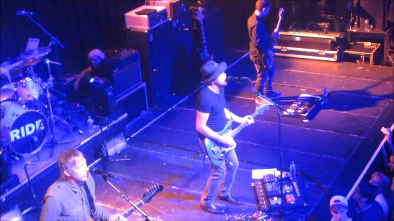 RIDE Live : Intro + Leave Them All Behind - Paradiso Amsterdam 26/05 ...