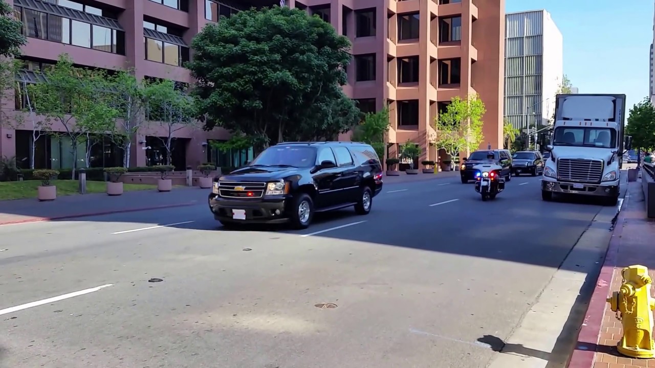 Secretary of Homeland Security motorcade - YouTube