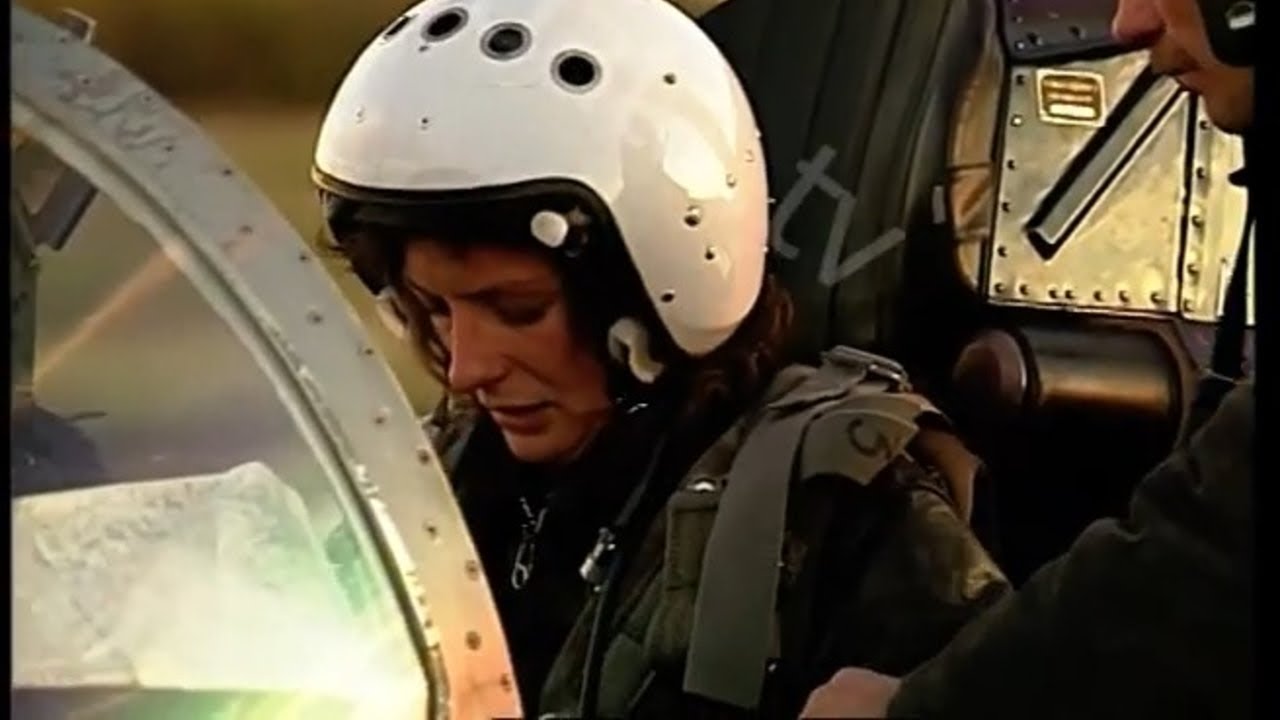 Female Mig-29 Fighter Pilot: МиГ-29 женщина-пилот Светлана Протасова ...