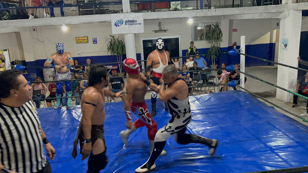 Cavernario Galindo Jr, El Susto y V-57 vs Bendito, Centella Azul Jr e ...