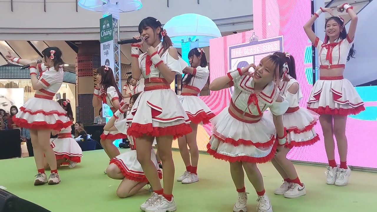 [Fancam] ปั่นป่วน - The Glass Girls Trainee 14.10.2023 @Melody Of Life ...