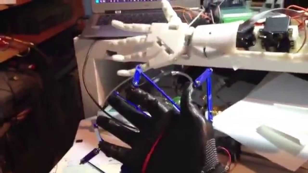 Telerobotic wireless haptic control system - YouTube