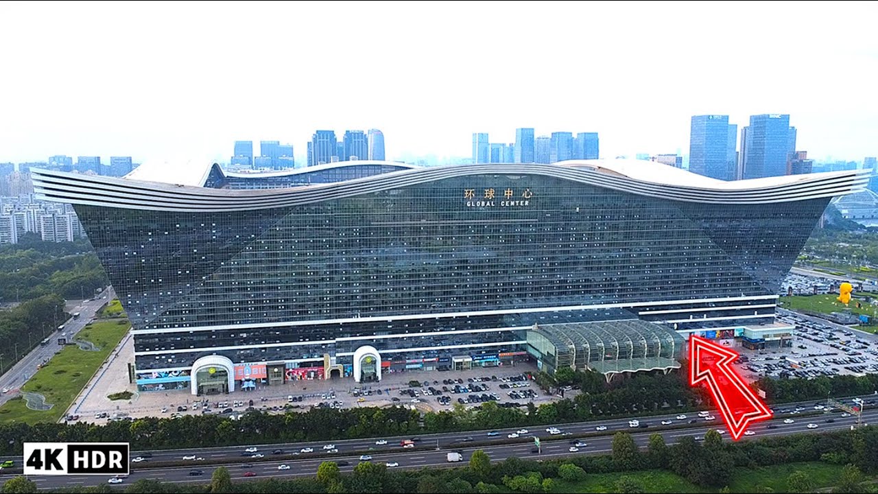 [4K HDR]Walk inside the world's largest single building，Guess what I ...