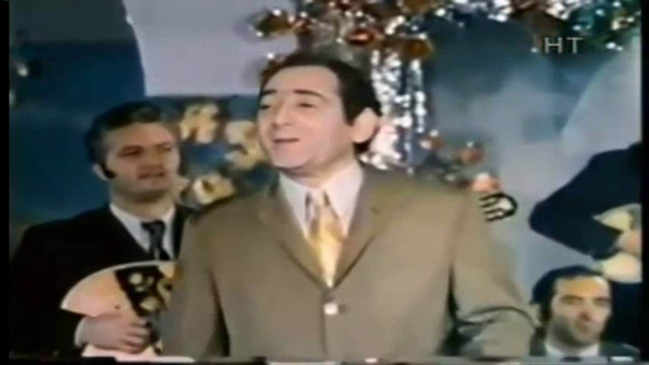 Με μπουζουκια θα σου τραγουδησω - Στρατος Διονυσιου - YouTube