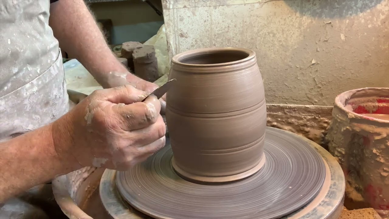 Throwing Canisters/ Lidded jars. - YouTube