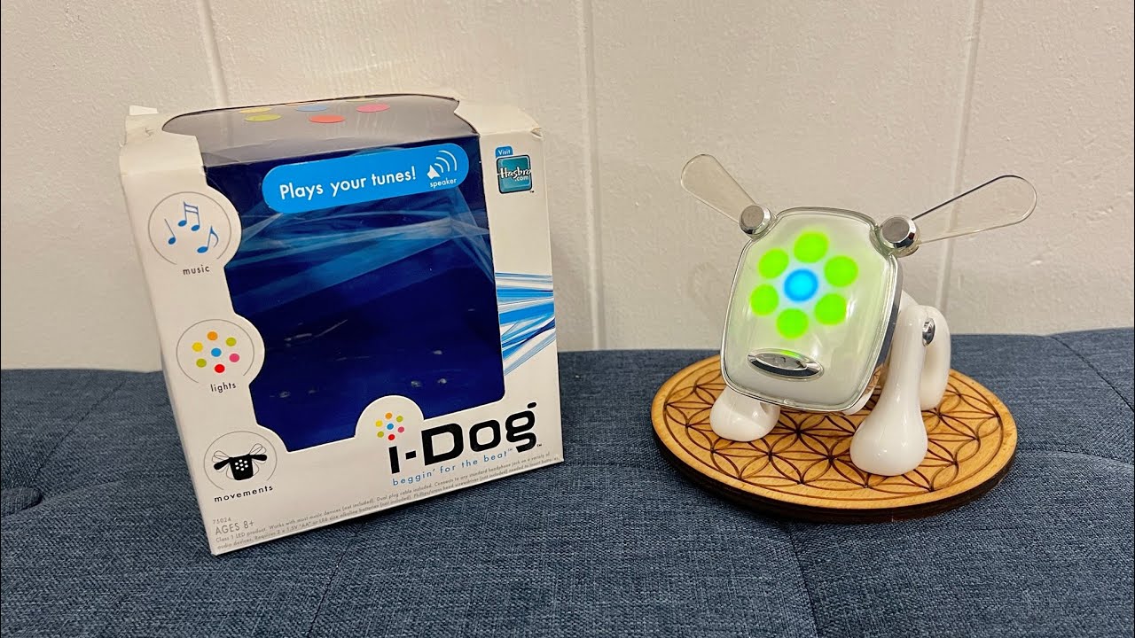 2005 Hasbro iDog - YouTube