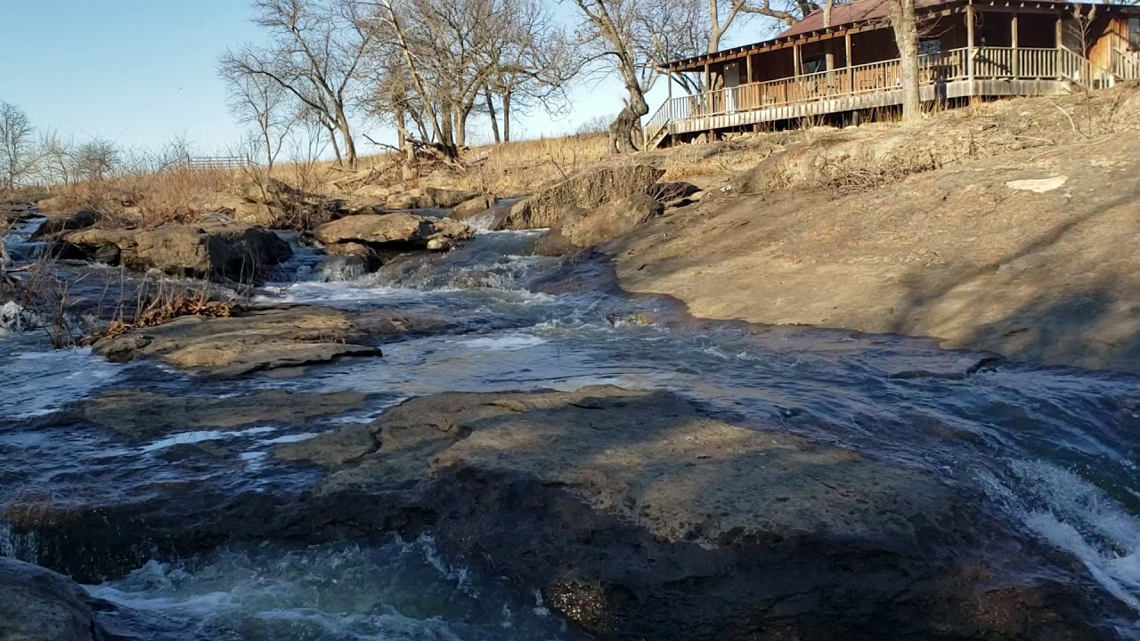Butcher Falls @ Arist's Point, Summit KS, January 2020 - YouTube