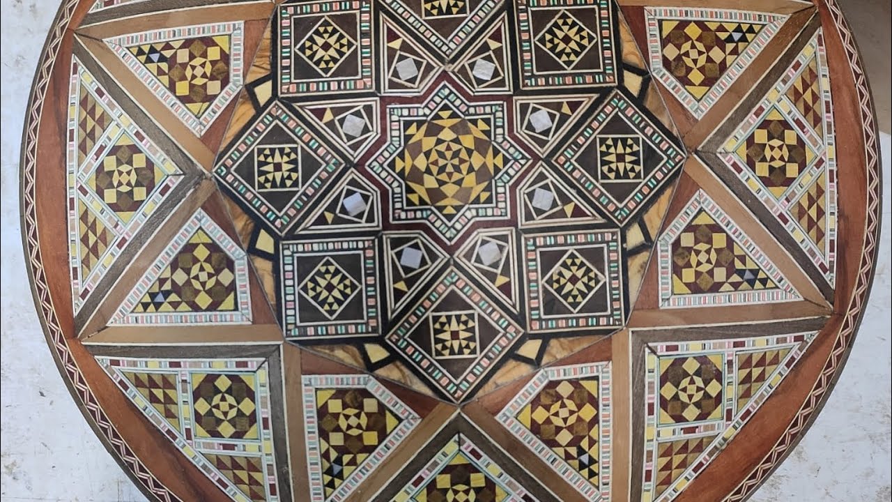 كيف يصنع الموزاييك الدمشقي How is Damascene mosaic made? - YouTube