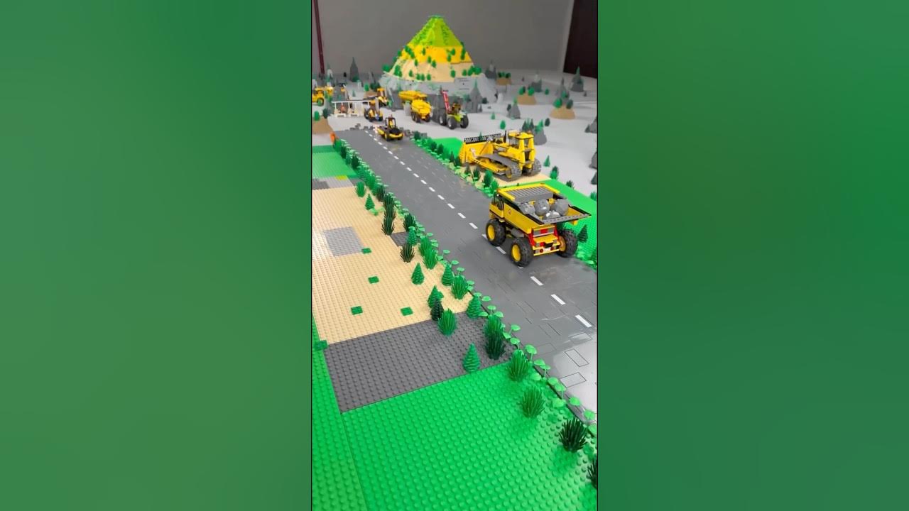 LEGO CITY Bricksopolis - Стройка полным ходом на участке.#lego # ...