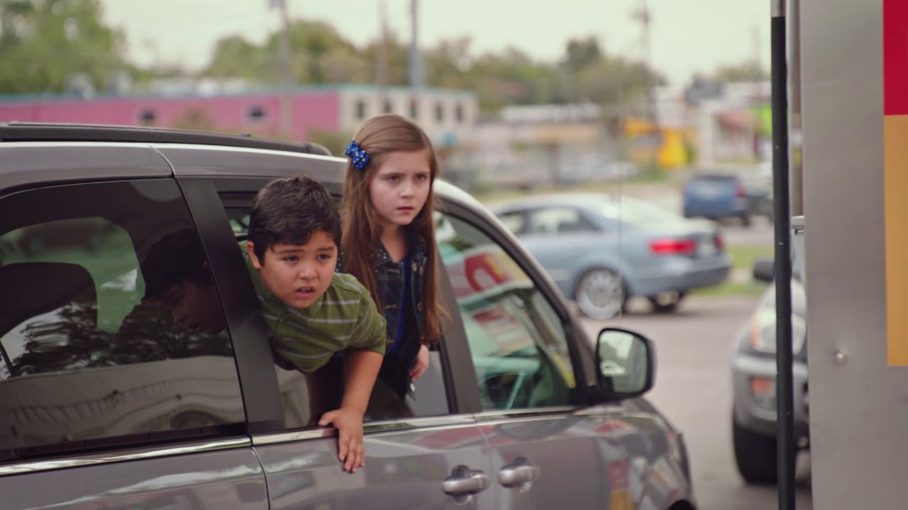 Holiday Santa 30 (Spanish) - YouTube