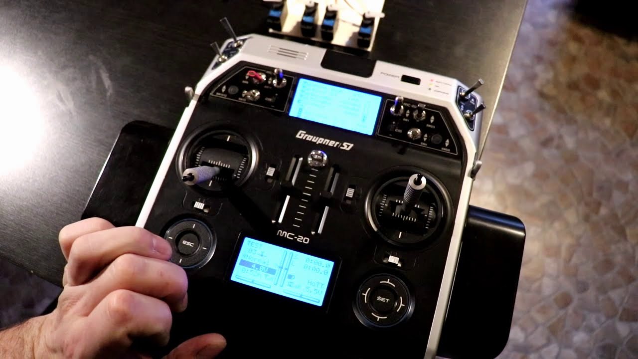 Graupner MC 16 / MC 20 Hott Flugphasen Programmieren - YouTube