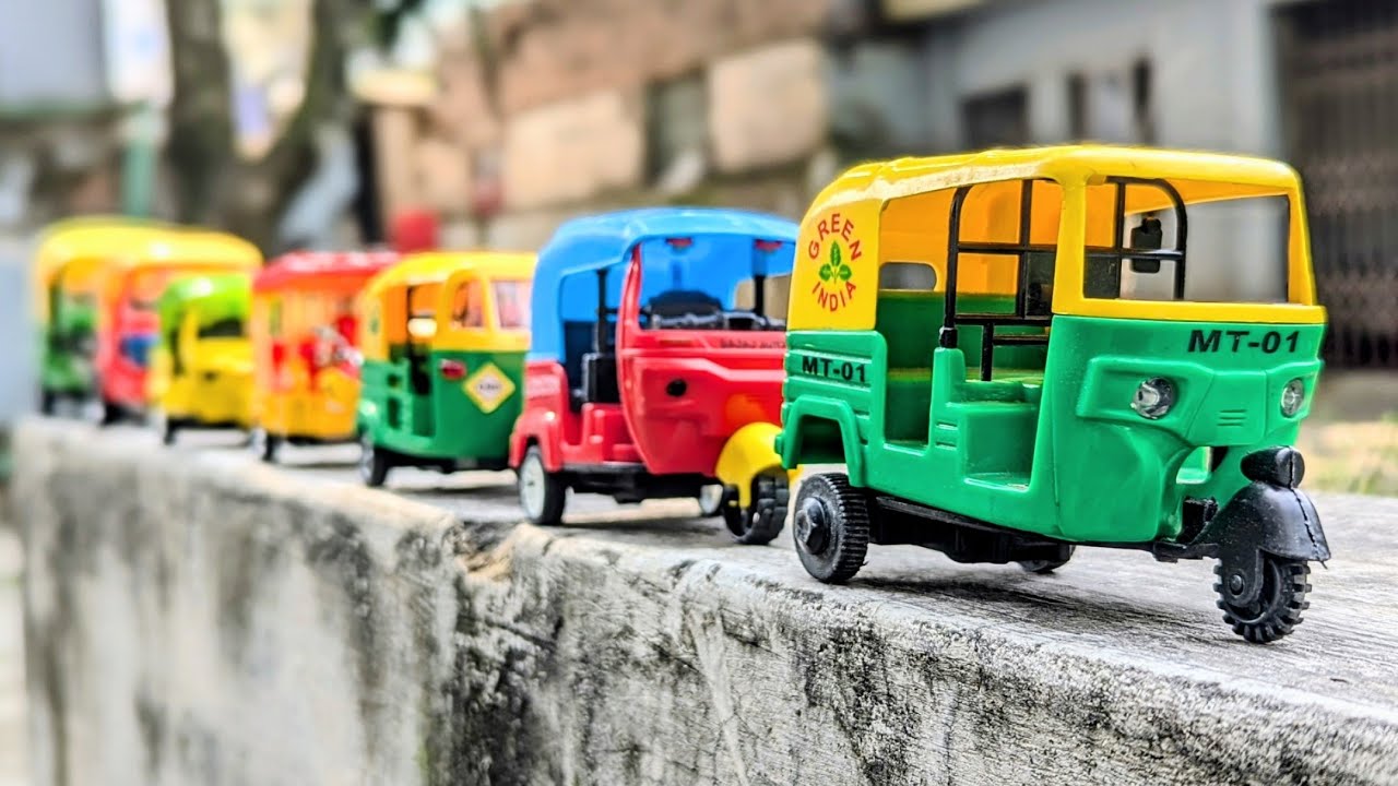 On Outer Wall Driving 7 Uniquely Toy CNG Autos by Hand, Indian CNG ...