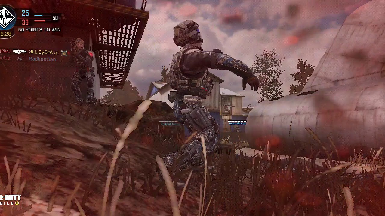 Girl Playing Call of Duty Mobile - YouTube