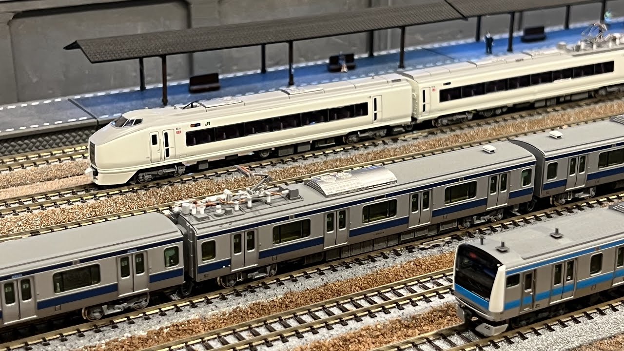 【Nゲージ】205系・103系山手線、E233系京浜東北線、DD51重連ホキ貨物編成E531系、キハ82、651系スーパーひたち、などなど - YouTube