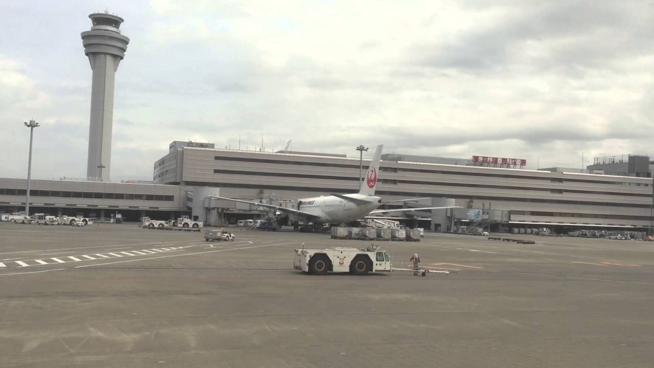 JAL 575便 機内撮影( JAL 575 Photography in the plane ) - YouTube