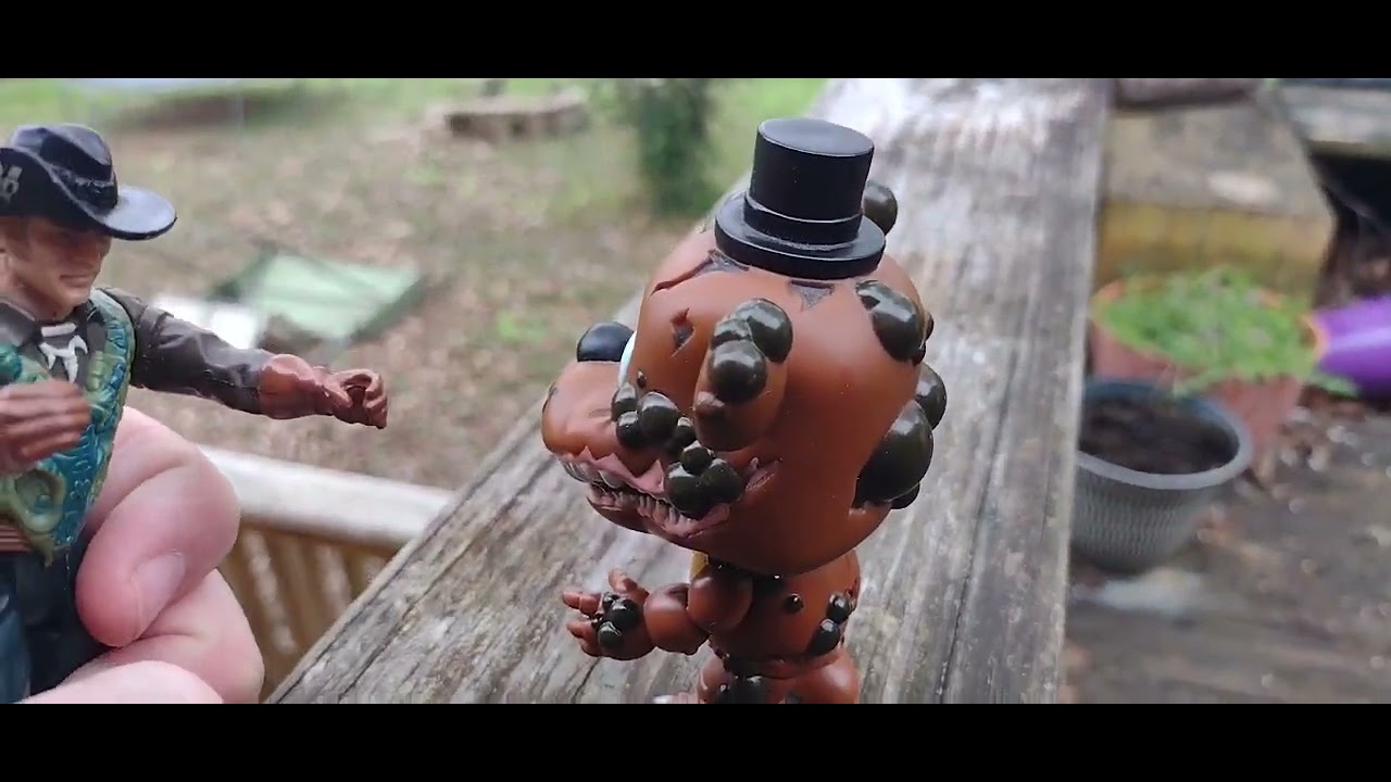 FNAF: Freddy and The Alien! (Part 2) - YouTube