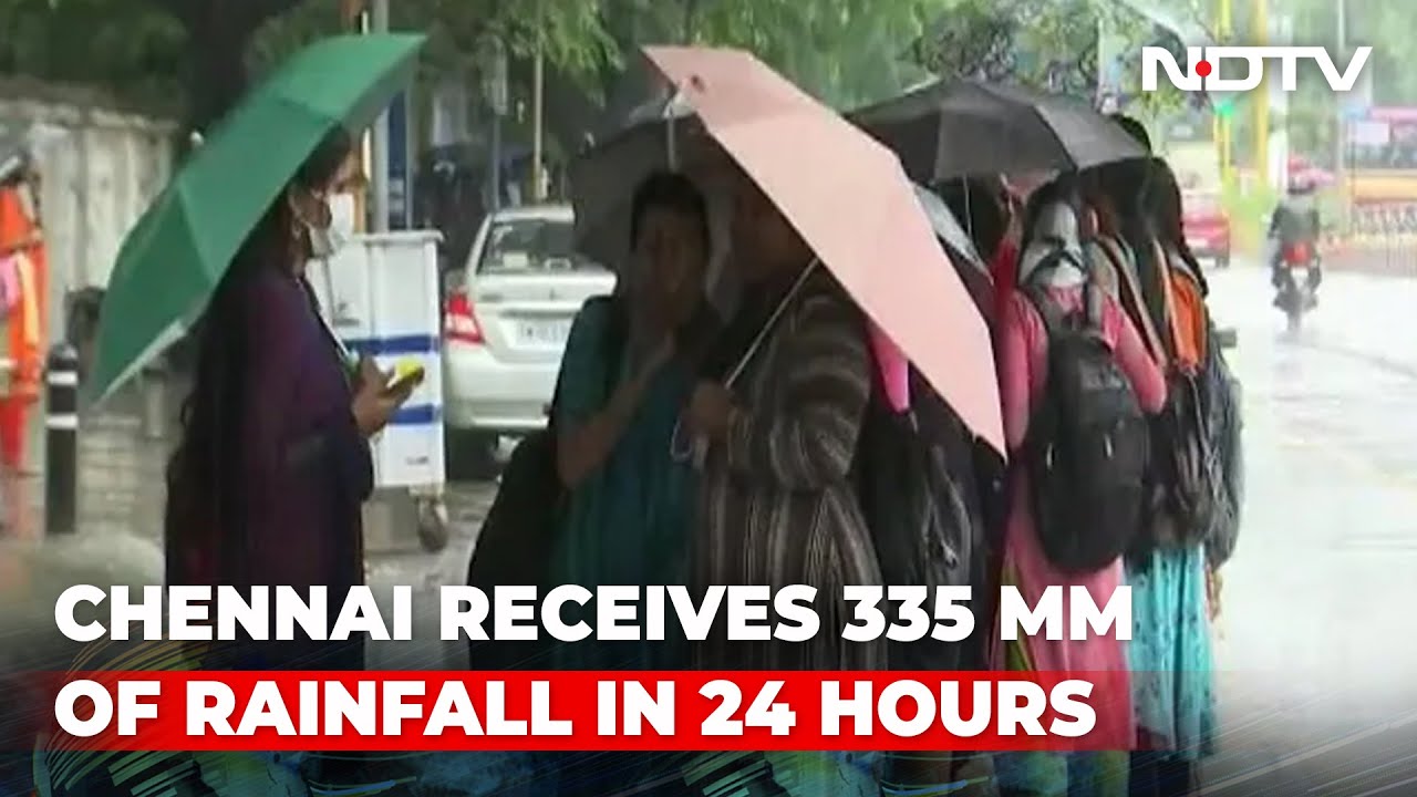 Rain Holiday For Schools, Colleges In Chennai - YouTube