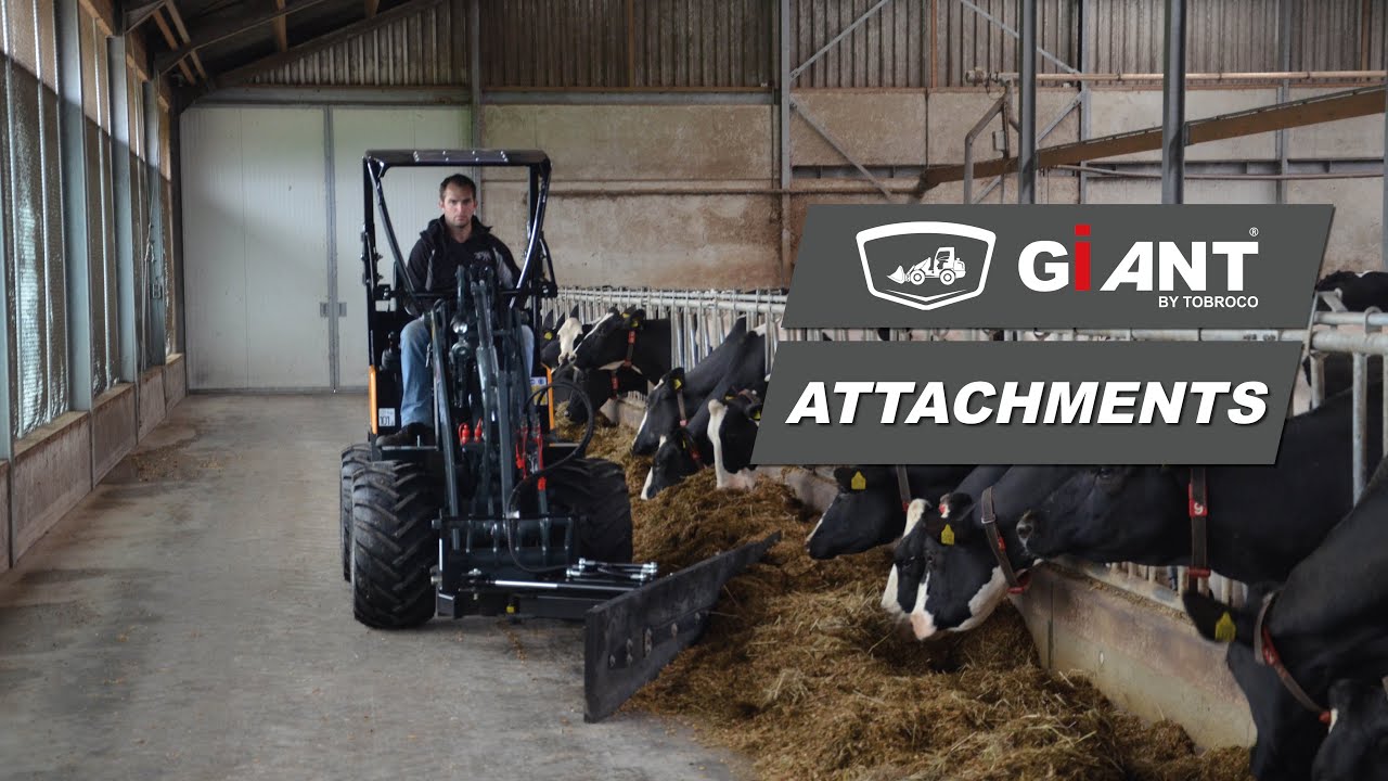 FEED AND MANURE SCRAPERS // TOBROCO-GIANT - YouTube