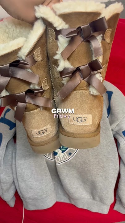 Gm| Happy friday yall😗🎀 It’s finally starting to feel like fall frfr a little bit🍂 #grwm #fyp ...