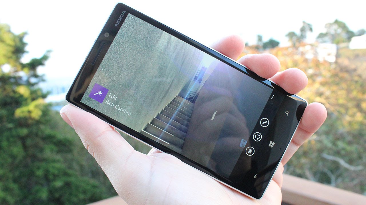 Lumia Denim: Camera Improvements Tour | Pocketnow - YouTube