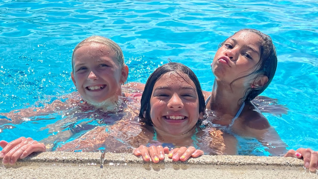 Pool day with all the best friends - YouTube
