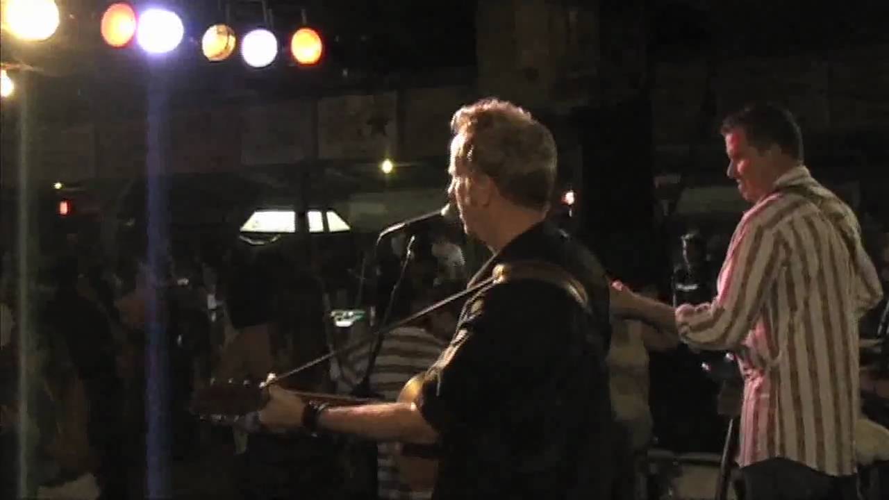 Run To You TWO TONS OF STEEL - YouTube