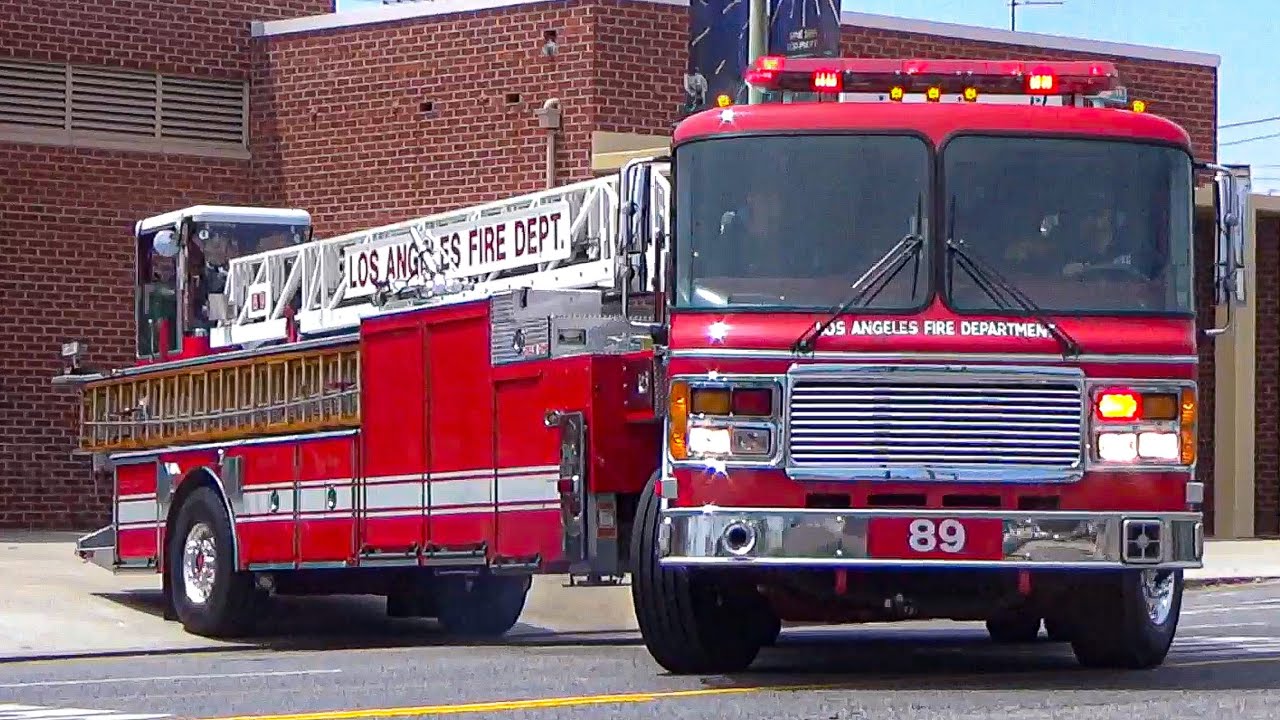 LAFD Light Force 89 Responding - YouTube