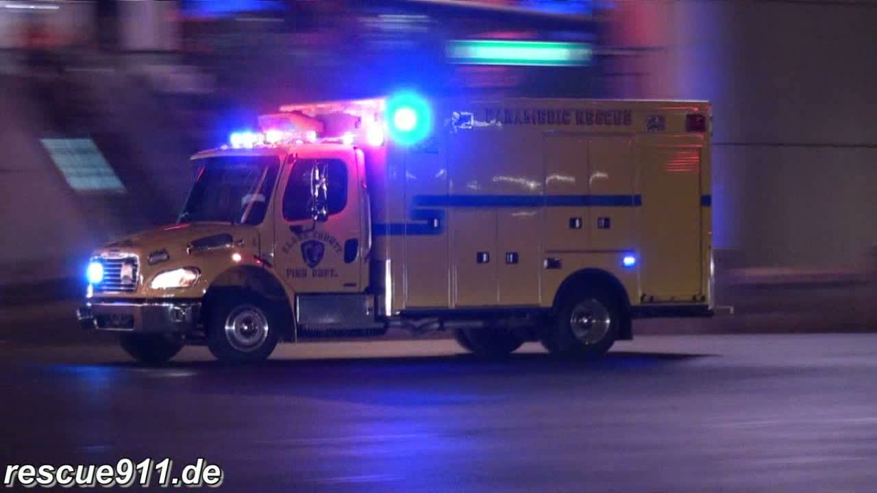 [Las Vegas] Rescue 32 Clark County Fire Department - YouTube