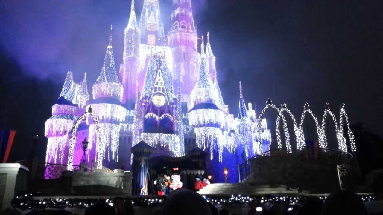 Dream Along with Mickey Rain Performance - YouTube