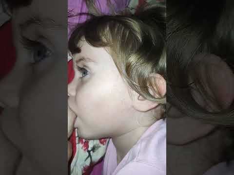 EU COMO MÃE optei por continuar amamentando minha filha mesmo com 2 anos e 8 meses 💞 #CURTA 👍🤗