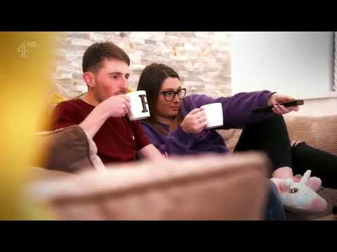 gogglebox opening - YouTube