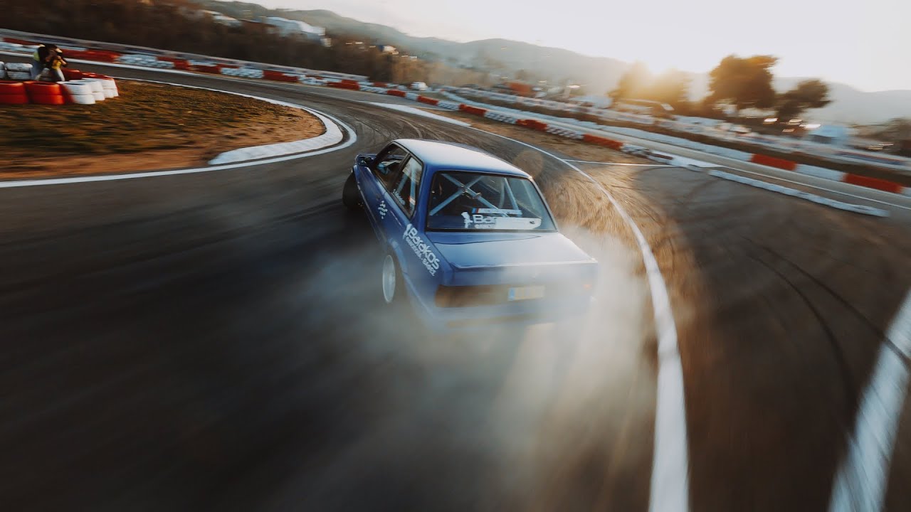 CHASING A DRIFT CAR WITH AN FPV DRONE - YouTube