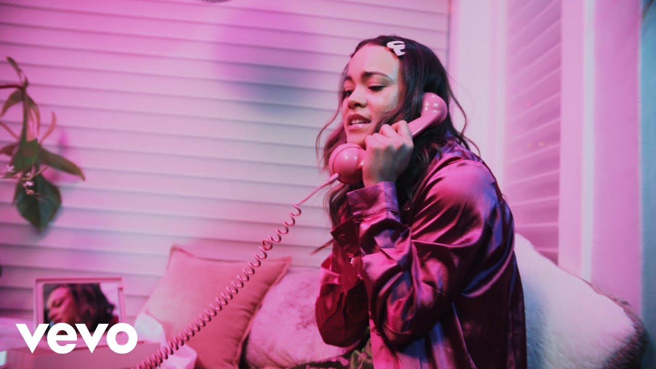 JUL!ET - Instant (Official Music Video) - YouTube
