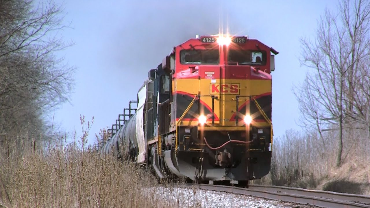 KCS 4125 East - An SD70ACe "Belle" with Drone Aerial Views on 3-11-2016 - YouTube