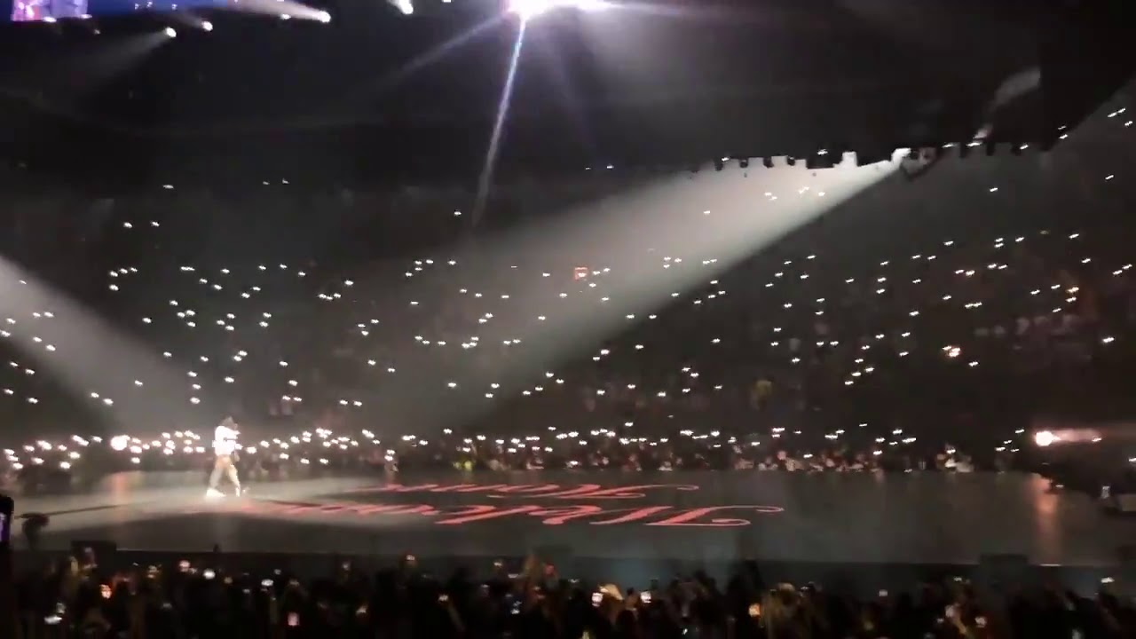 DRAKE BRINGS OUT J HUS (FIRST DAY OUT OF PRISON) IN LONDON (O3 Concert ...