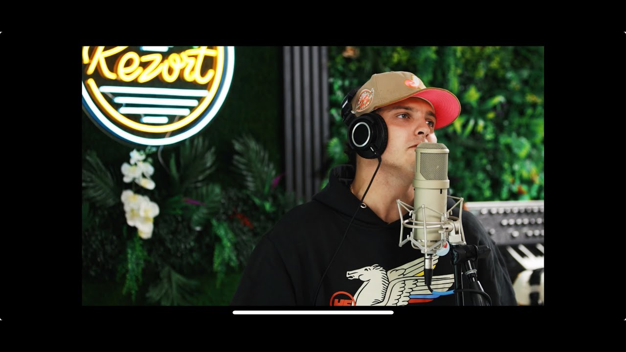 Room 22 Live Performance - YouTube