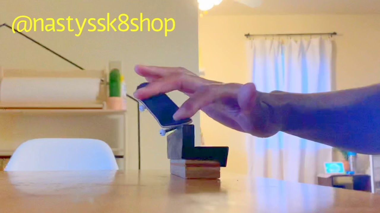 Nastyssk8shop fingerboard test - YouTube