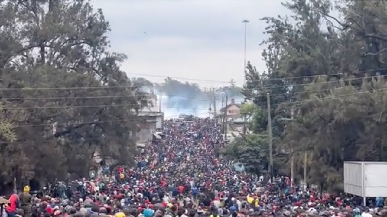 MILLIONS OF RAILA SUPORTERS FLOCKS KAMUKUNJI GROUNDS AHEAD OF RAILAS ...