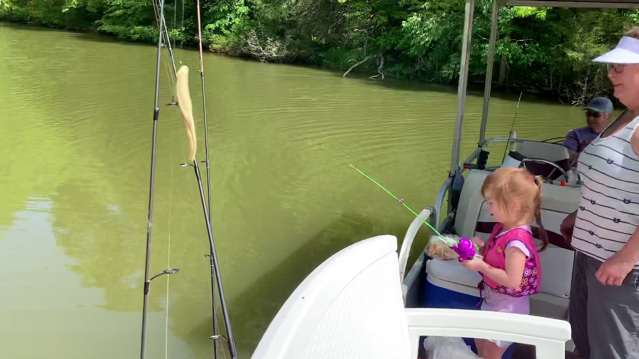 Charlie fishing at Willis Berg lake May 25, 2020 - YouTube