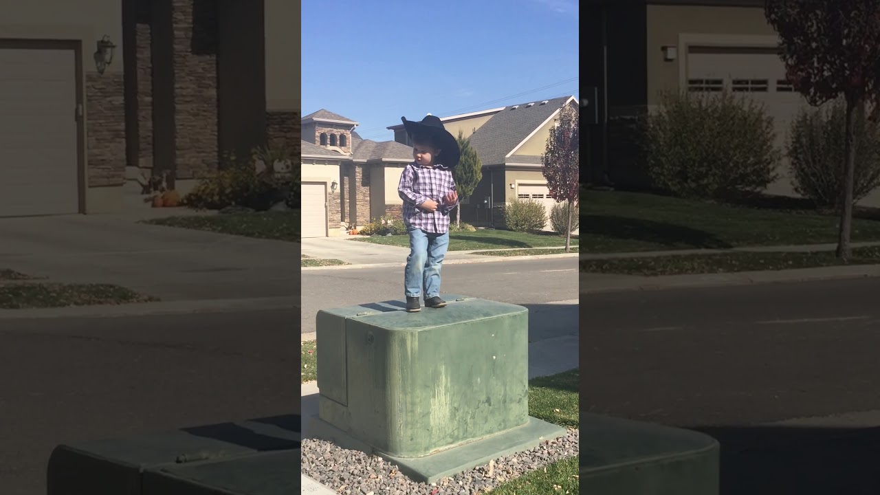 Little cowboy singing Dusty’s song - YouTube