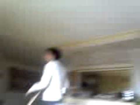 un clampin chante en play back - YouTube