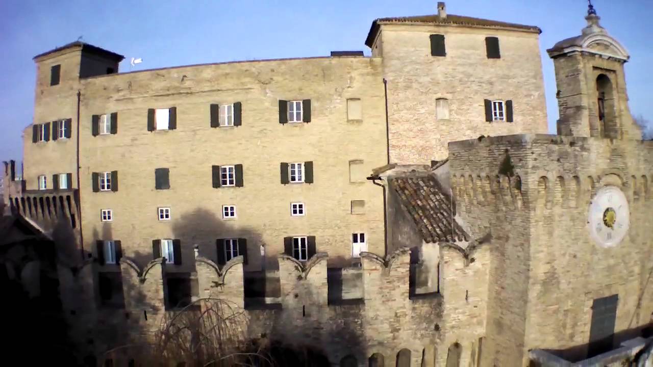 Falconara Marittima (AN) - Castello Rocca Priora (2015) - AR Drone ...