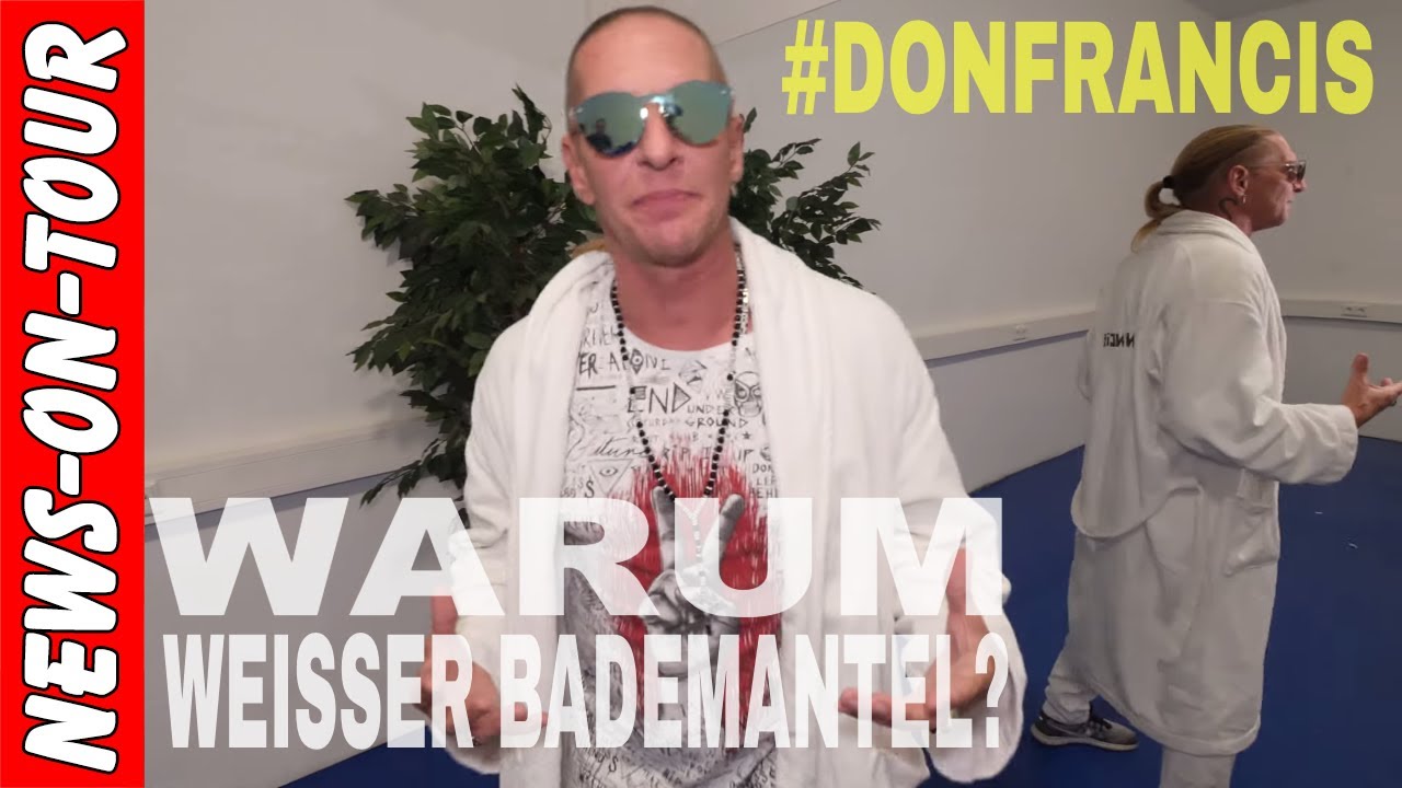 Don Francis (4K) Warum weisser Bademantel? König/Bürgermeister von ...