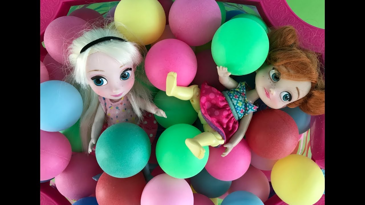 Ball Pit! Elsa Anna Toddlers Play with Balls in their Pool! Frozen Kids ...