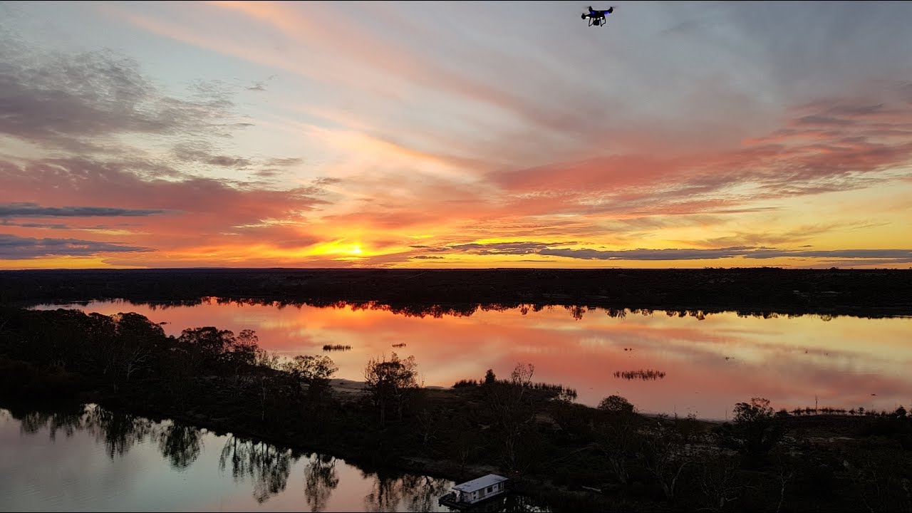 Drone Footage of Murray River Sunset at Nildottie 23.6.2018 - YouTube