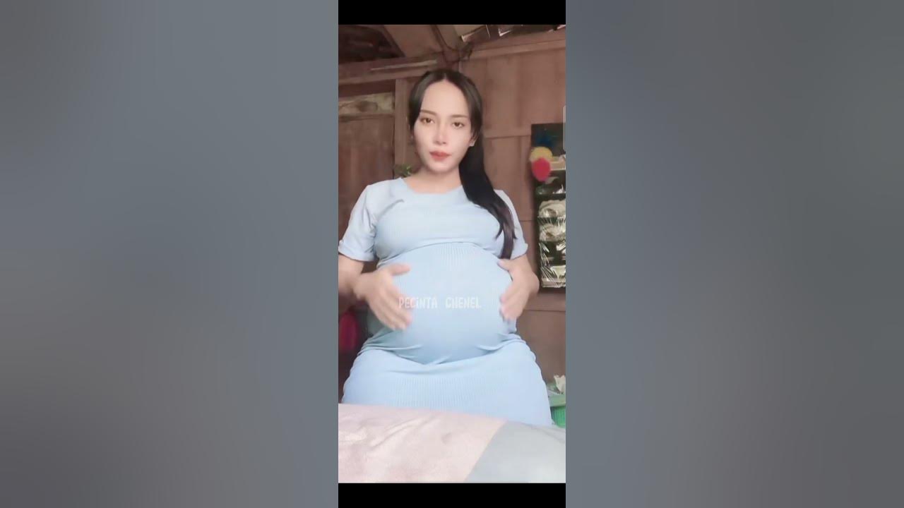 BUMIL LIVE || BUMIL LIVE ELUS ELUS PERUT SAMBIL DUDUK - YouTube